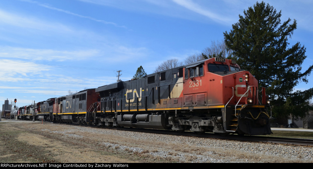 CN 2331